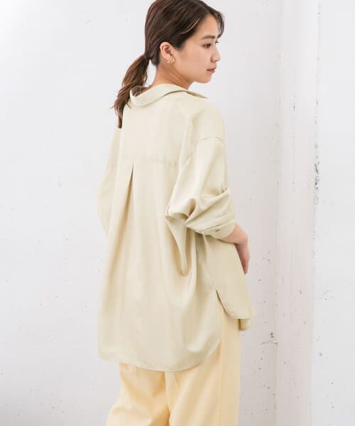 【セール】 ワッシャーサテン2WAY BIGシャツ （シャツ・ブラウス）｜＊＊KBF / ケービーエフ ファッション通販 タカシマヤファッションスクエア